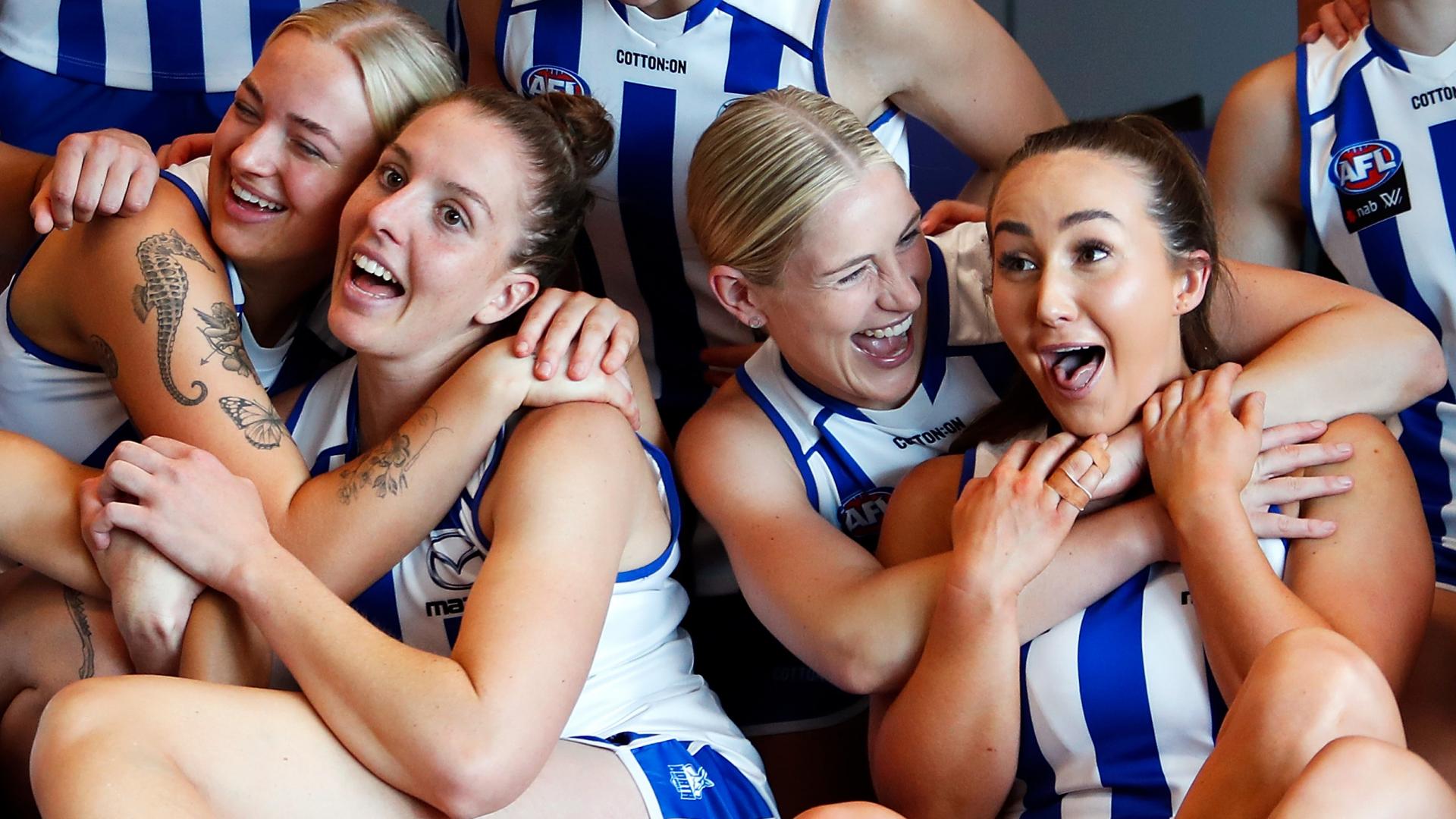 Gallery: Behind the scenes at the AFLW team photo day