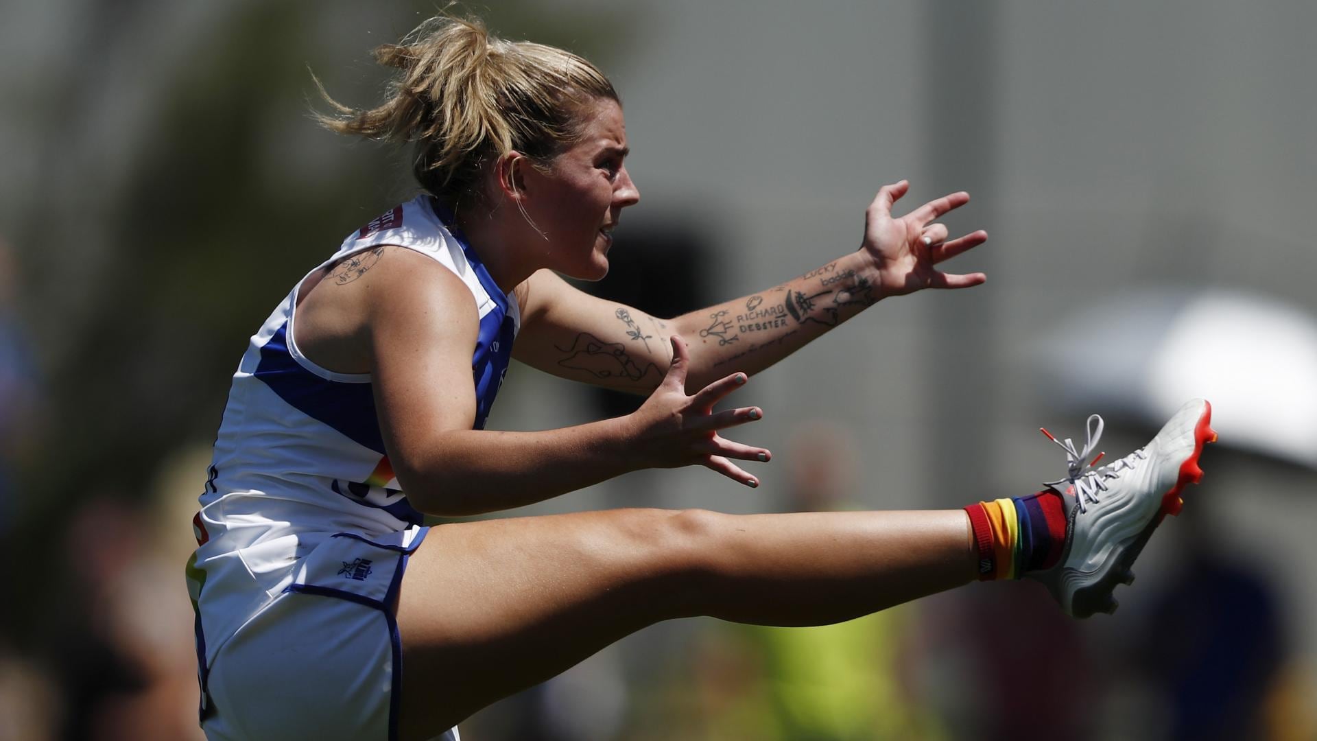 VFLW Round 3: Bateman impresses in Casey defeat