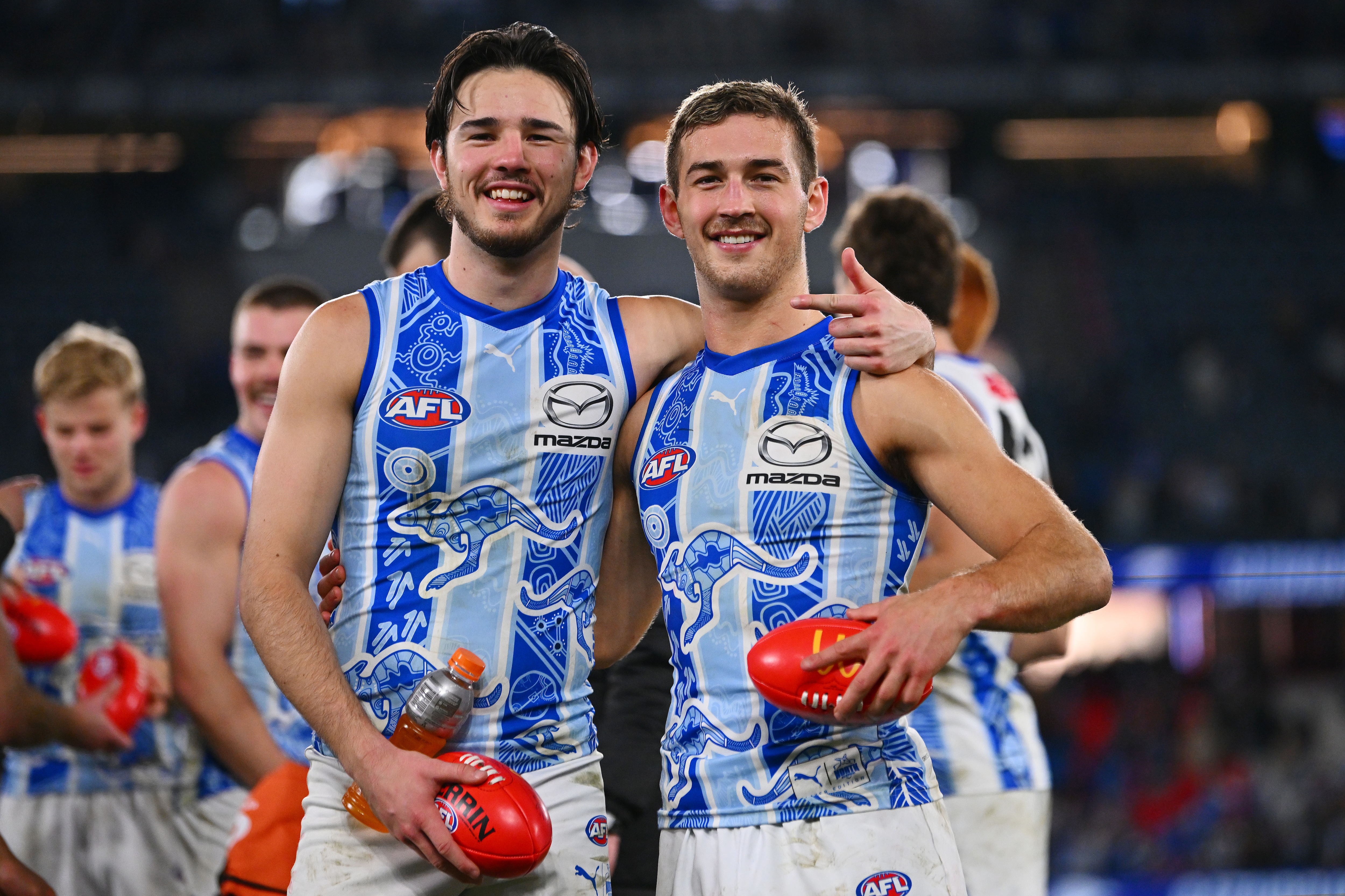 Roos' hard yards pay off, says Clarko