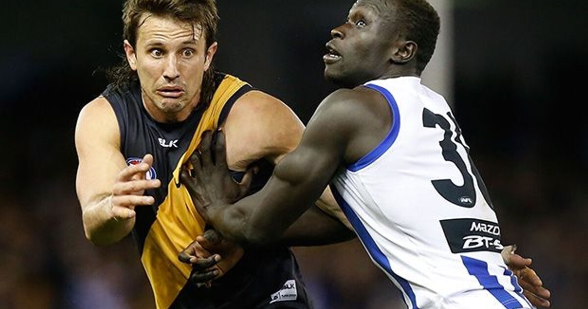 Roos valiant in defeat