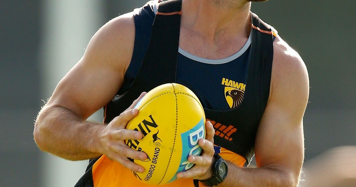 Free agent Brendan Whitecross attracting interest from Giants and Lions