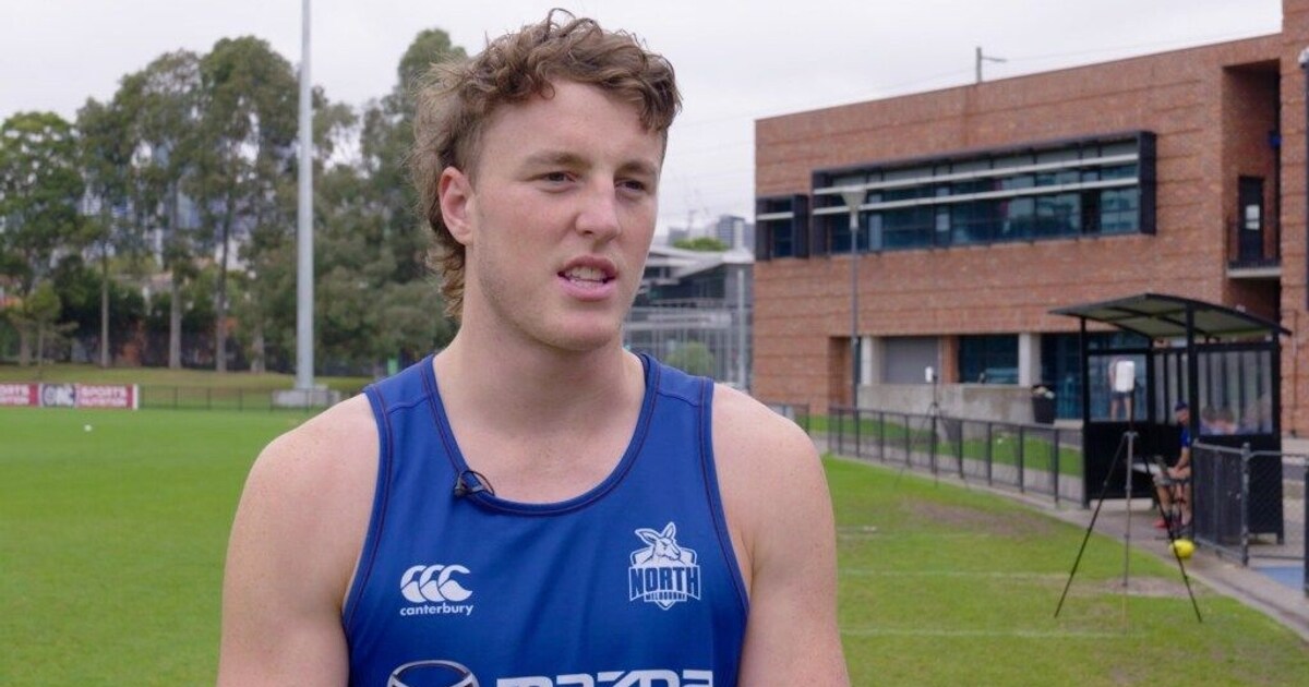 Nick Larkey extends at North (March 24, 2021)