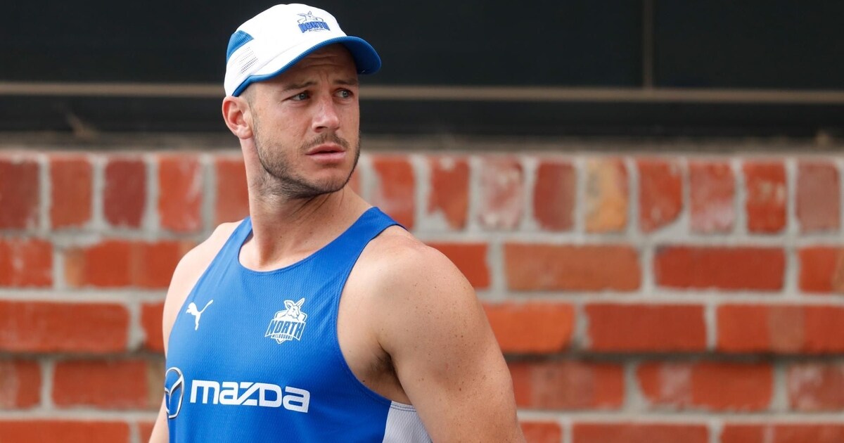 Josh Walker to stand tall to bolster Roos' backline