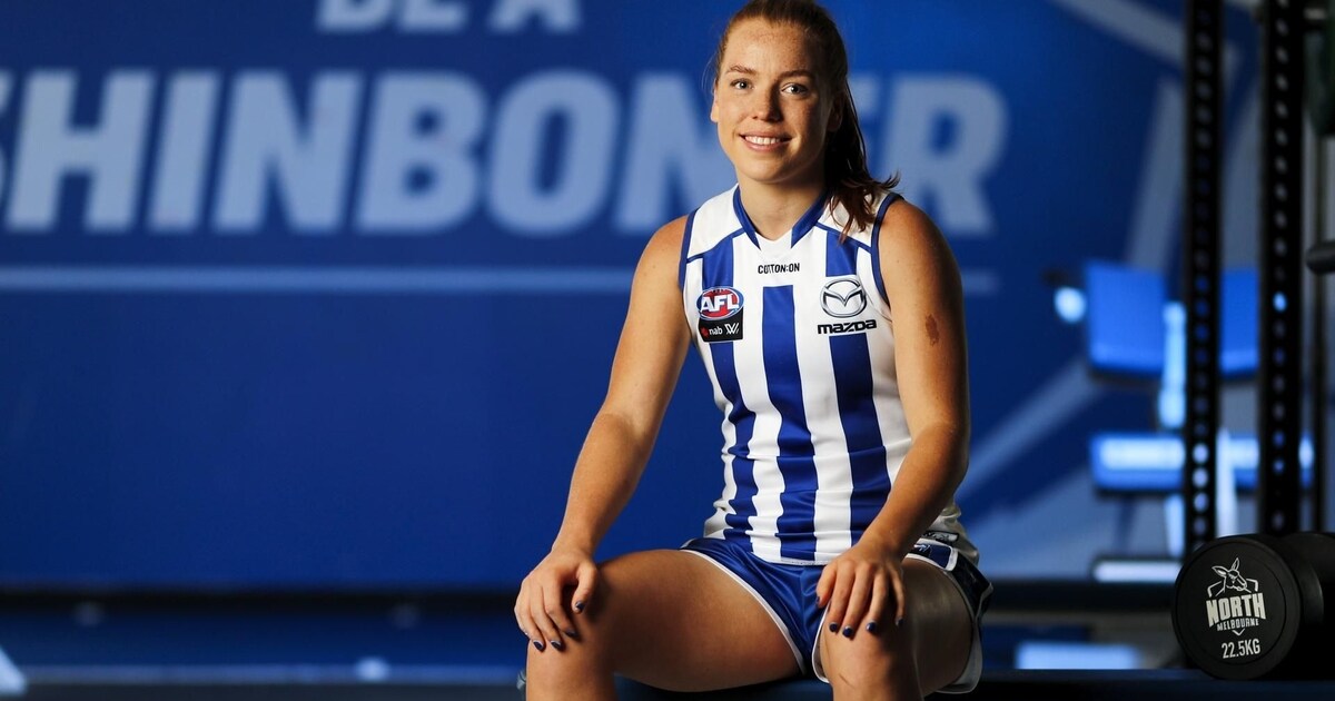AFLW: 'I'd love to kick that winning torp': 10 questions with Mia King