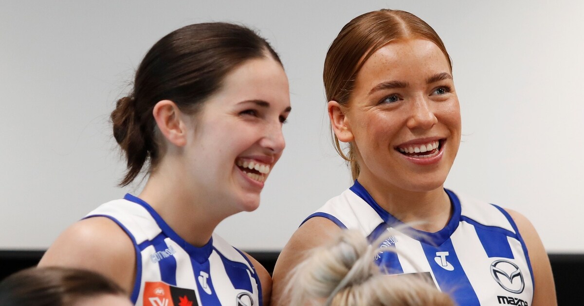 Gallery: AFLW team photo day