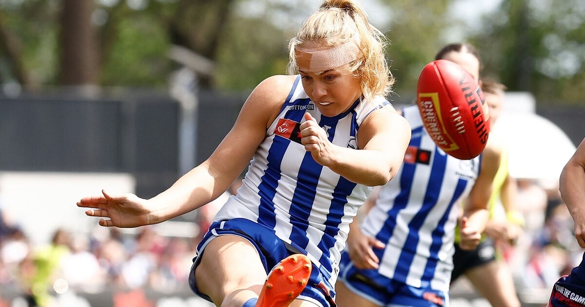 Roos in the running for AFLW Players' Awards