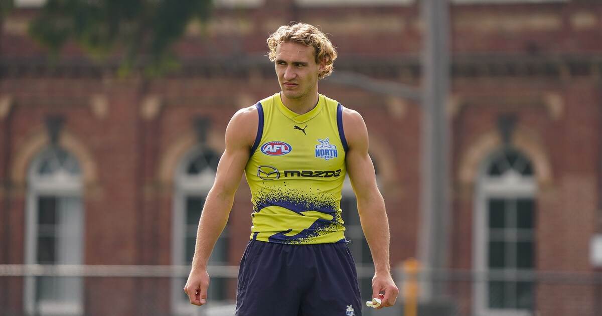 AFL R9 in the mix: Midfield duo pushes case