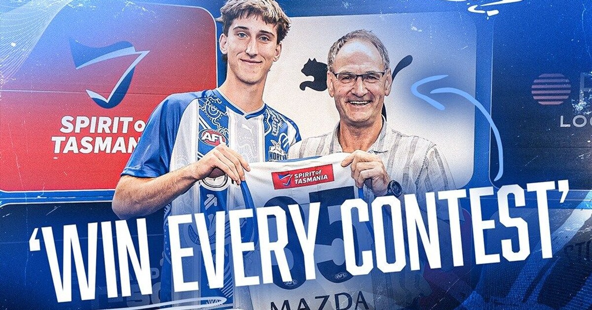 Former skipper on hand for Whitlock's debut